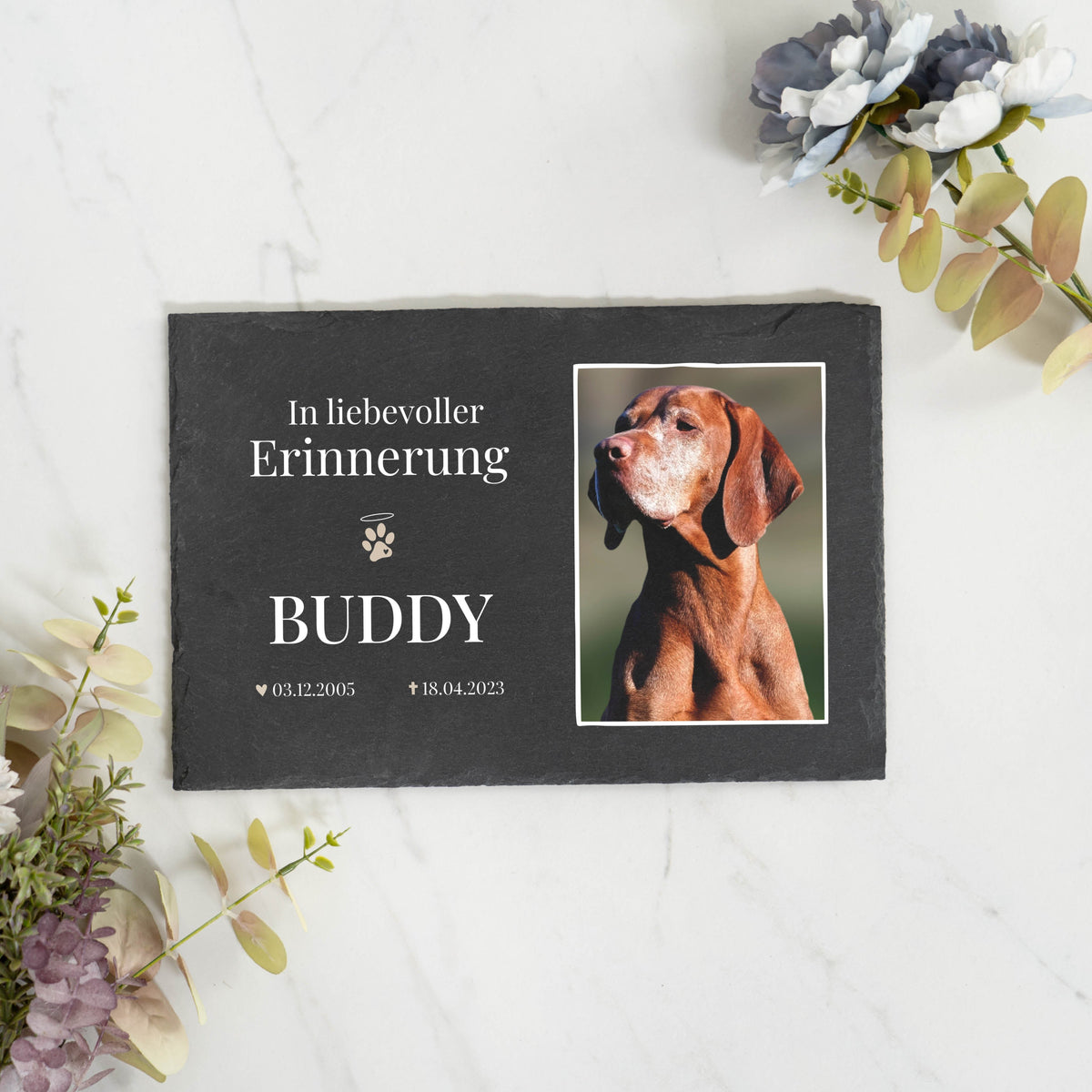 Grabstein Hund personalisiert: Andenken an dein Haustier